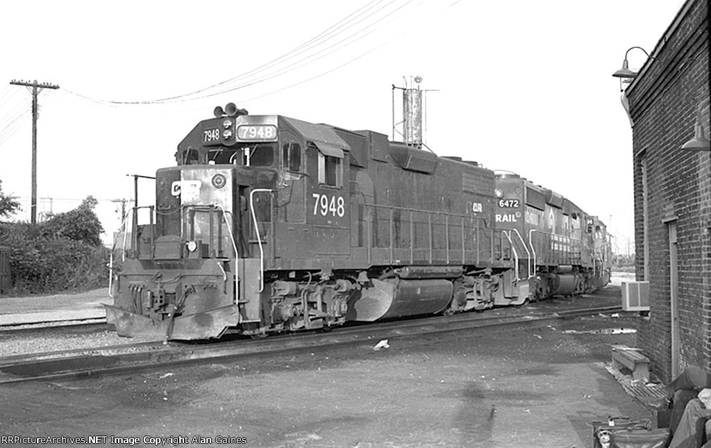 CR GP38-2 7948